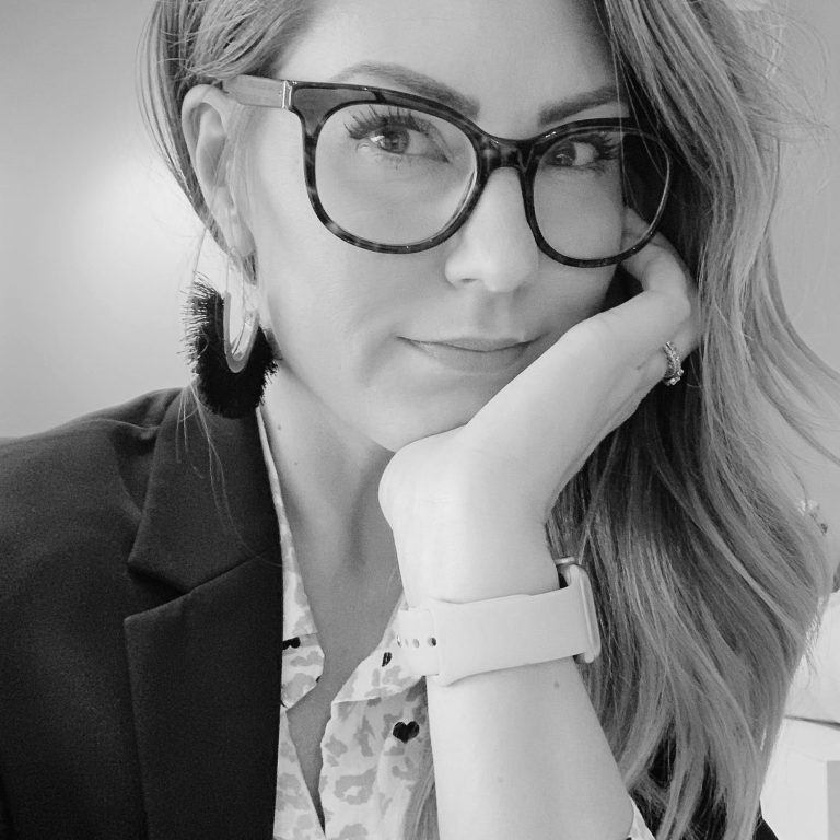 Wyland Galleries Featured Artists – Wyland Worldwide